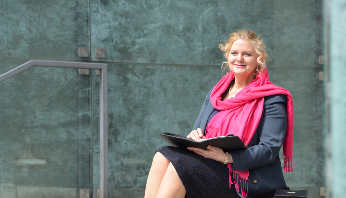 image024 - Lohrey Training